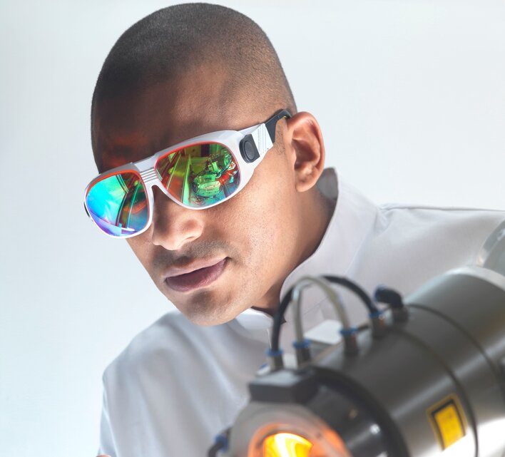 laservision | uvex group